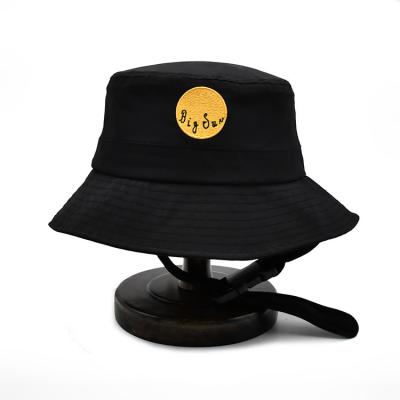 China Custom Waterproof Surfing Bucket Hat with Chin Strap Wide Brim Sun Protection 58cm for sale