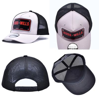 China Custom Structured 5 Panel Trucker Cap with Embroidered Metal Badge 58cm for sale