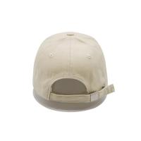 China Fashionable White 6 Panel Baseball Cap With Adjustable Strap Closure for sale
