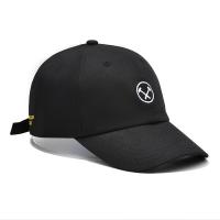China Custom Embroidery Baseball Cap Flat Shape Personalized Embroidered Hats for sale