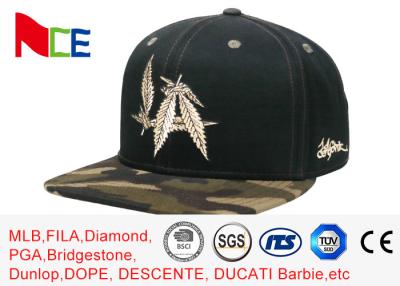 China Custom 6 Panel Snapback Hat Flat Brim Hip Hop Style 58cm Eco Friendly Cotton for sale