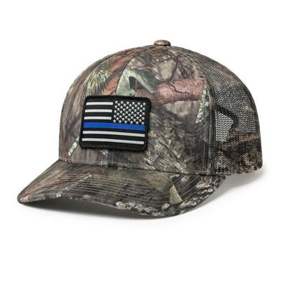 China Custom Camo Trucker Hat with Mesh Back and Embroidery Patch - 56-58cm Size, 300pcs MOQ for sale