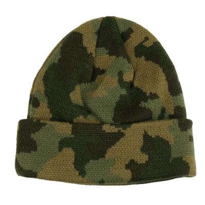 China Custom Camouflage Knit Beanie Hats 56-60cm Size with 100pcs MOQ and Custom Logo Options for sale