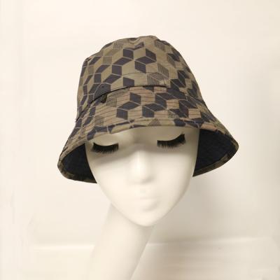 China Custom Reflective Bucket Hat Glow in Dark Unisex Foldable Fishing Cap 56-58cm for sale