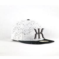 China Custom 3D Rubber Logo Snapback Hat Cotton Flat Bill Cap 56-60cm Unisex for sale
