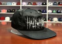 China Custom 100% Cotton Sports Snapback Hat 58cm Adjustable Black Embroidery Logo for sale