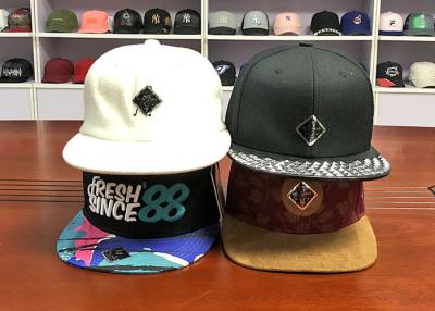 China Custom Unisex Snapback Hat 6 Panel 100% Cotton Adjustable 56-62cm OEM for sale