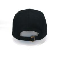 China Custom Black Metal Buckle Rubber Patch Baseball Hat 52-60cm 150g 5-Panel Design for sale