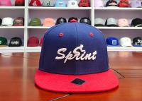 China Custom 3D Embroidery Logo Red Bill Snapback Baseball Cap Adjustable Size 100pcs MOQ for sale