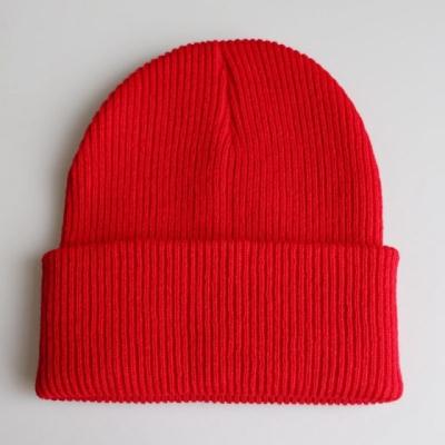 China Custom Logo Unisex Knit Beanie Hat Solid Color Warm Crimp Hip Hop Striped Cap Adult Size for sale