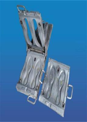 China Space-Saving Shoe Tray Mold for Pulp Molded Storage Solutions - Adsorption & Compression Molding Compatible for sale