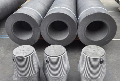 China RP Graphite Electrodes 350-800mm for Electric Furnace Smelting with 6.5-7 MPa Bending Strength and 0.5% Ash Content for sale