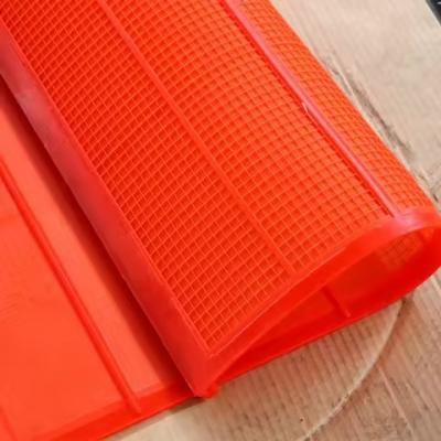 China Polyurethane Screen Mesh 0.045mm Aperture 1040x700mm High Wear Resistance for Fine Screening for sale
