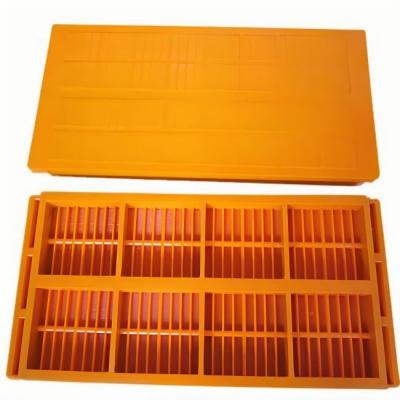 China 30mm Polyurethane Screen Mat High Wear Resistance 300% Longer Lifespan for Nickel Ore Extraction for sale