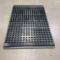 China Heavy Duty Rubber Screen Panel 305x610mm 90 Shore Hardness for Iron Ore Scalping for sale
