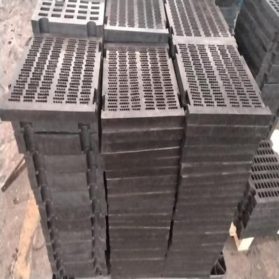 China 120mm Aperture 70mm Thick Steel Reinforced Rubber Screen Panel for Coarse Screening for sale