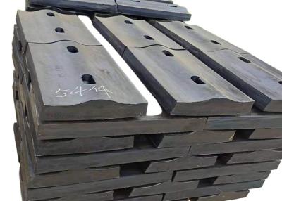 China Rubber Ball Mill Liners 25-100mm Thickness Lightweight Design for Mineral Processing for sale
