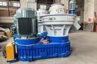 China Hydraulic Solid Biofuel Machine for Wood Shavings Recycling for sale
