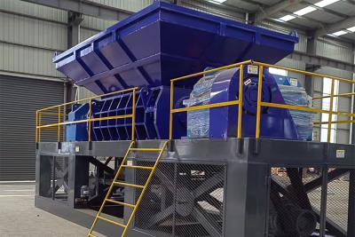 China 380V/50Hz Double Shaft Shredder for European Recycling Plant for sale