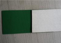 China Low Noise PVC Conveyor Belt 300N/mm Tensile Strength Green Fabric Corrugator Belt for sale