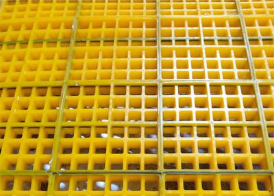 China 30mm - 60mm Thickness Polyurethane Screen Mesh with Square, Rectangular, Round Aperture and Mosaic, Bolts, Press Bar, Hook Connection for Mining for sale