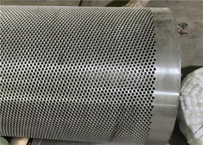 China Rubber Coated Blind Drilled Press Roll 800-1800mm Diameter for Paper Machine Dewatering for sale