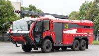 China 4x4/6x6/8x8 Airport Fire Fighting Truck ARFF Rescue Vehicle Airport Crash Tender Good Price China Factory for sale
