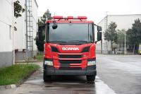 China 16T SCANIA Heavy Duty Fire Engine with Double Cabin and Water Pump for sale