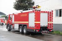China 16T SCANIA Heavy Duty Fire Engine with Double Cabin and Water Pump for sale
