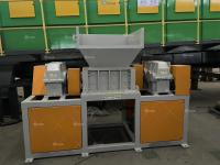 China Double Shaft Shredder for Shredding Metal and Plastic Scrap Iron in Kitchen Recycling for sale