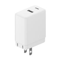 China USB A 15V IPhone 14 GaN Fast Charger Folding Pins PC Fireproof Adapter Compatible for sale