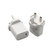 China 20W USB C PD Fast Charger UK Plug Overcurrent Protection Lightweight Charger for sale