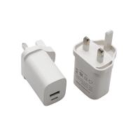 China 20W USB C PD Fast Charger UK Plug Overcurrent Protection Lightweight Charger for sale