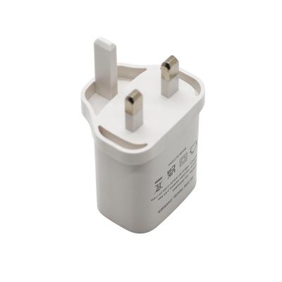 China UK 20W PD USB C Fast Charger 25W Type C Power Adapter White 55g for iPhone Samsung for sale