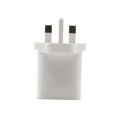 China UK 3.0 18W USB Wall Charger Adapter Compatible 12V 1.5A Fast Charging for sale