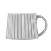 China Cute Ceramic Mugs Handmade 480ml Ceramic Unique Coffee Mug With Lines for sale