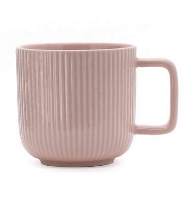 China Nordic Style Morandi Line Custom Ceramic Tall Coffee Mug 16Oz for sale