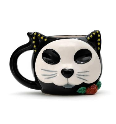 China Best Selling Cute Earthenware 3d Cat Shaped Animal Ceramic Mugs Design With 3D Handpaint for sale