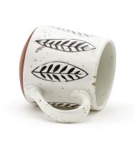 China Unique Geometric Smart Black And White Ceramic Coffee Mug For Gift for sale