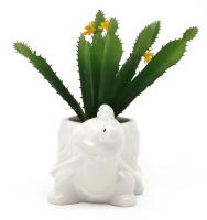 China Hot sale custom white stoneware succulent 3D Snail shaped flower succulent pots planter for sale