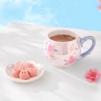 China Peach Pearl Shape Large Capacity Ceramic Mug With Lid Girls Textured Mug Birthday Gift Coffee Mug for sale