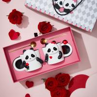 China Modern Style Holiday Gifting Set with Microwave And Dishwasher Safe Features for sale
