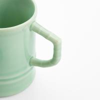China Ready To Ship In Stock 550ml Porcelain Mug With Hand Painted Decal for sale