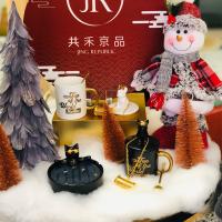 China Hippop Dog And Cat Customized 3D Ceramic Candle Holder For Decoration Gift for sale