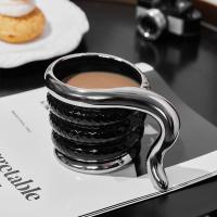 China Multi-Colored Unique Shape 3D Ceramic Tea Mug Wear Resistant for sale
