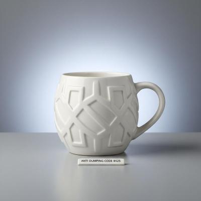 China 3D Ceramic Mug with 350 ml Capacity and 8 cm Diameter Compliant with Anti Dumping Code B525 for sale