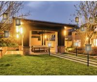 China FCC modern 95lm/w ABS LED Solar Landscape Light Solar Flicker Stake Light for sale