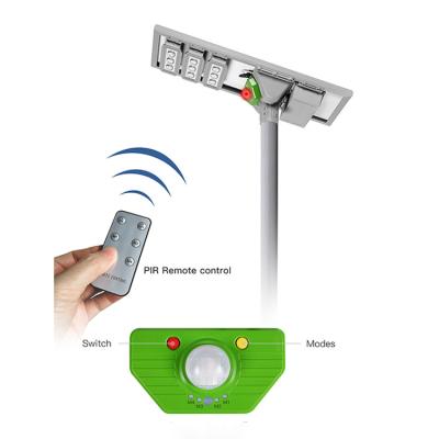 China Outdoor 3000 Lumen 18pcs LED Solar Powered Street Light IP65 Wateproof for sale