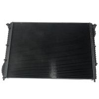 China Oem 3W0198115 Water Coolant Car Radiator Replacement For Bentley for sale