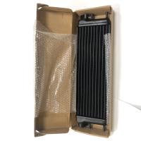 China 4W0317019 Car Coolant Radiator Bentley Radiator Customized Logo for sale